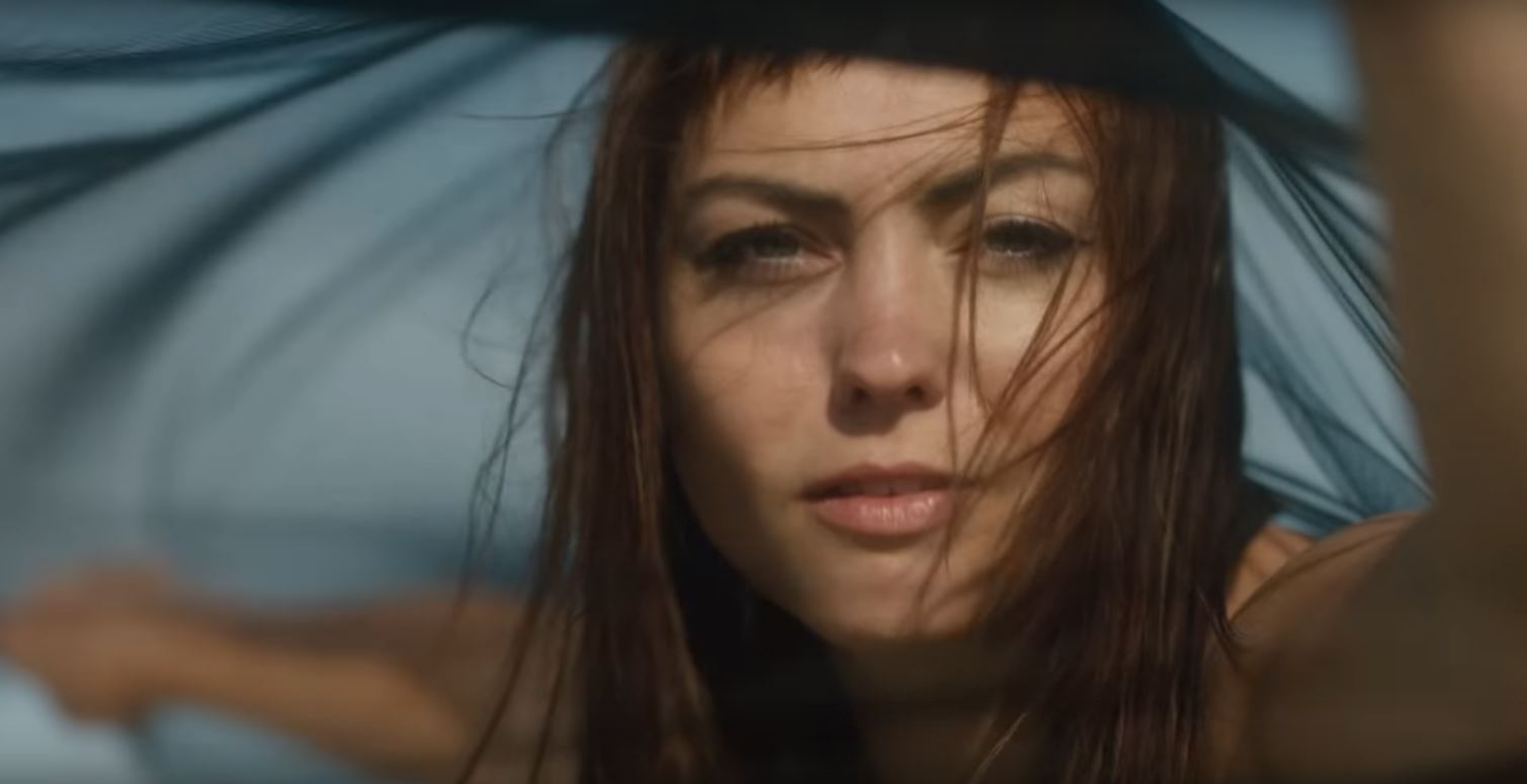 Le Son du moment – Angel Olsen / Lark – L'écran du Son